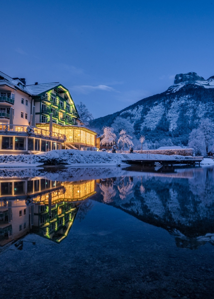 Winterurlaub In österreich Erholung Wintersport Brauchtum